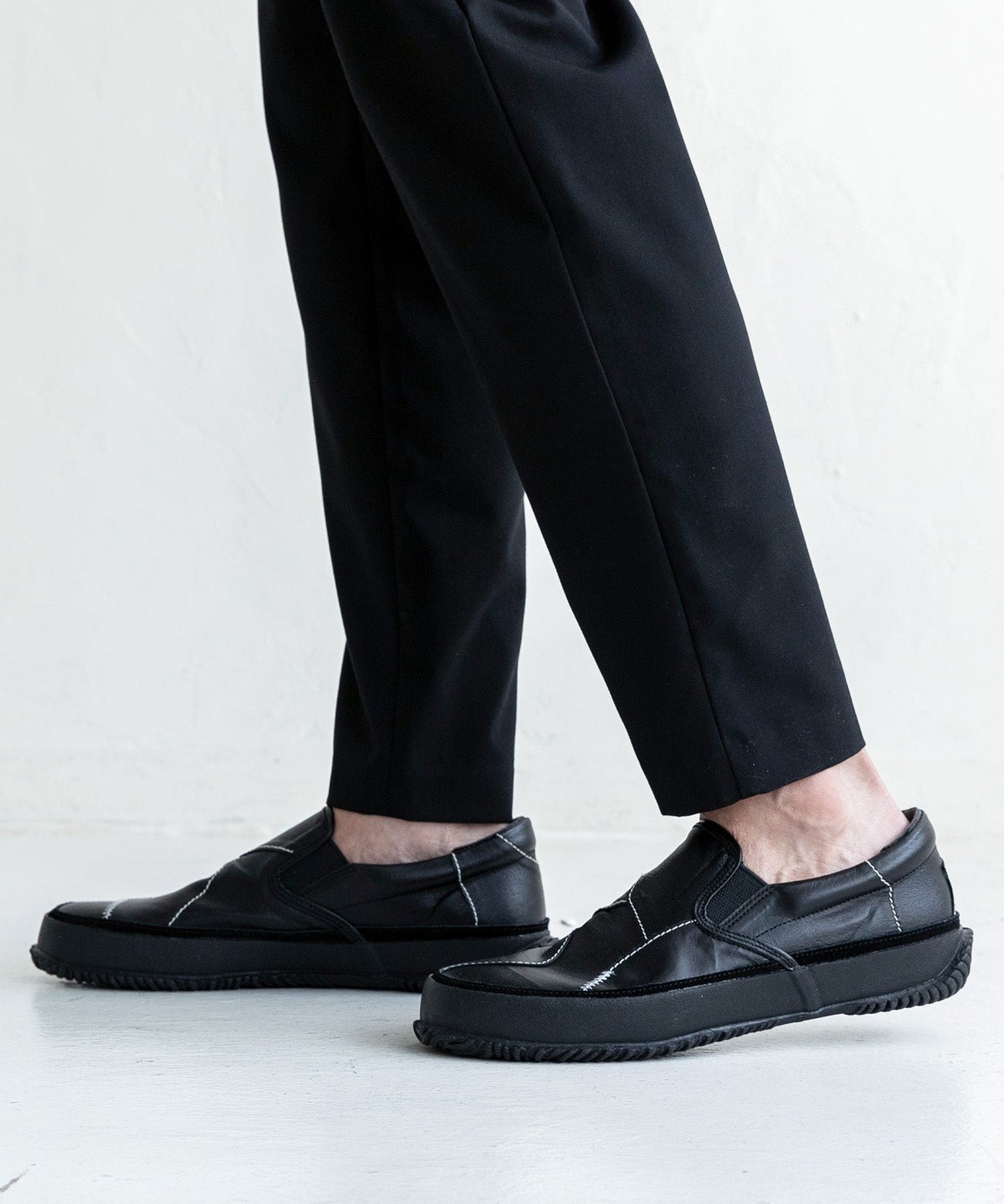 SP-1044 Black | 国産ハンドメイド スニーカー スピングル